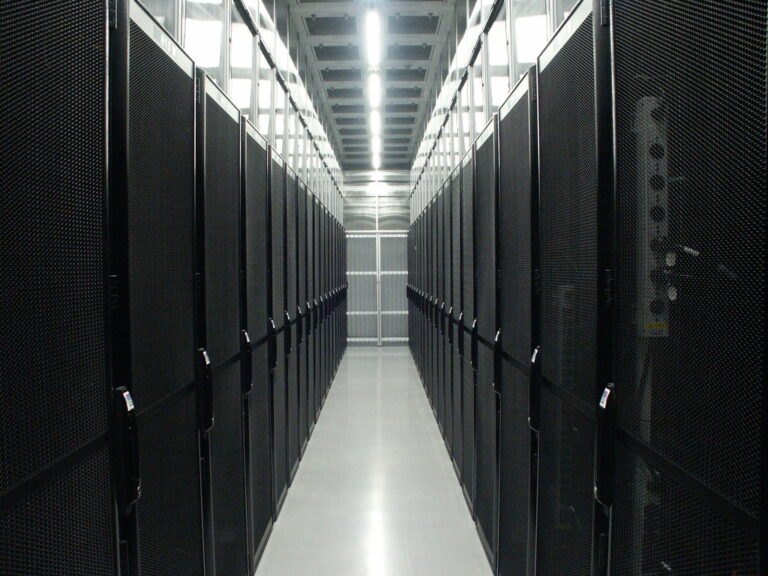 Data centers in cold regions and climate change – Understanding the ...