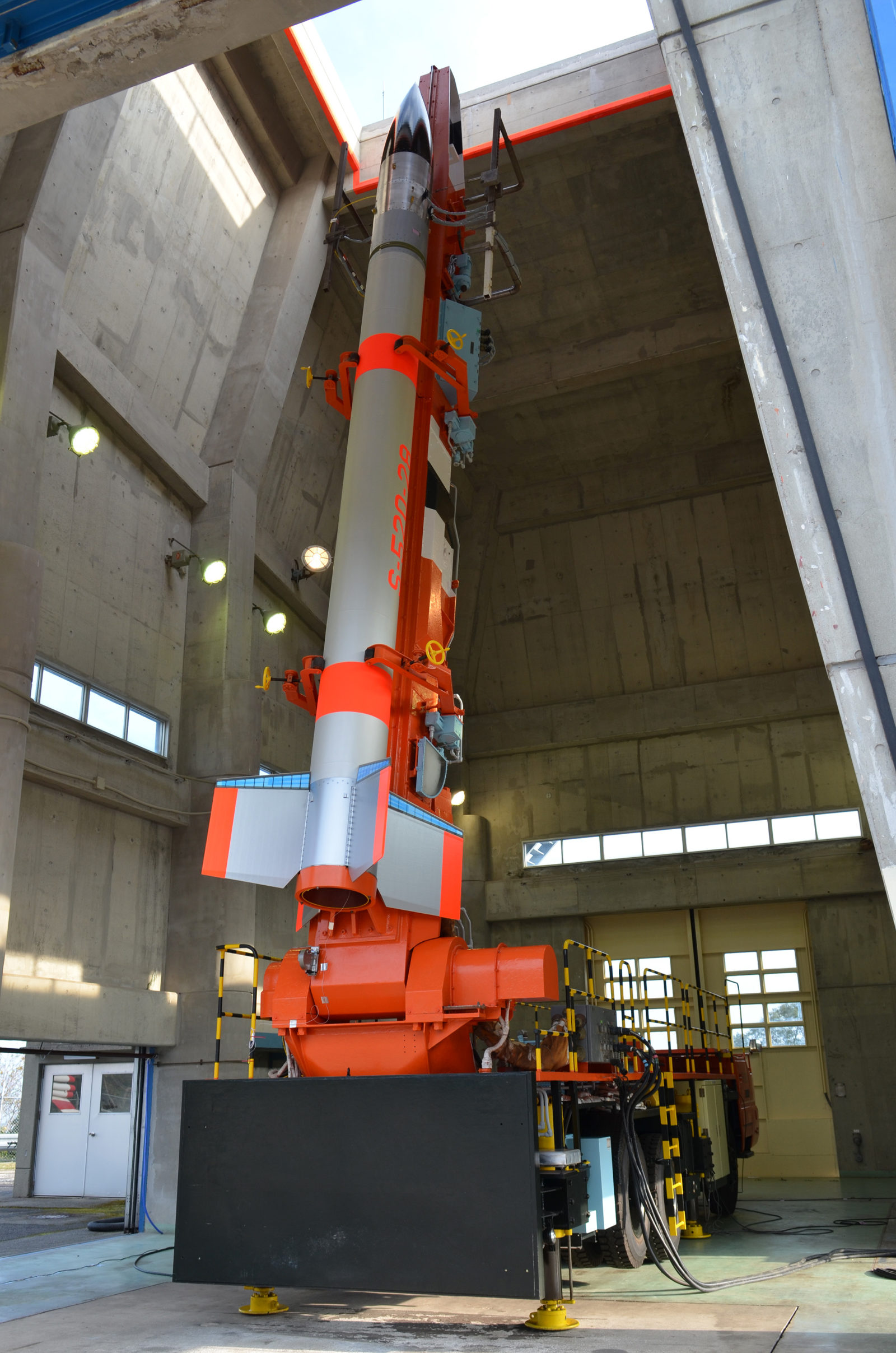 Pure iron grains are rare in the universe | Hokkaido University